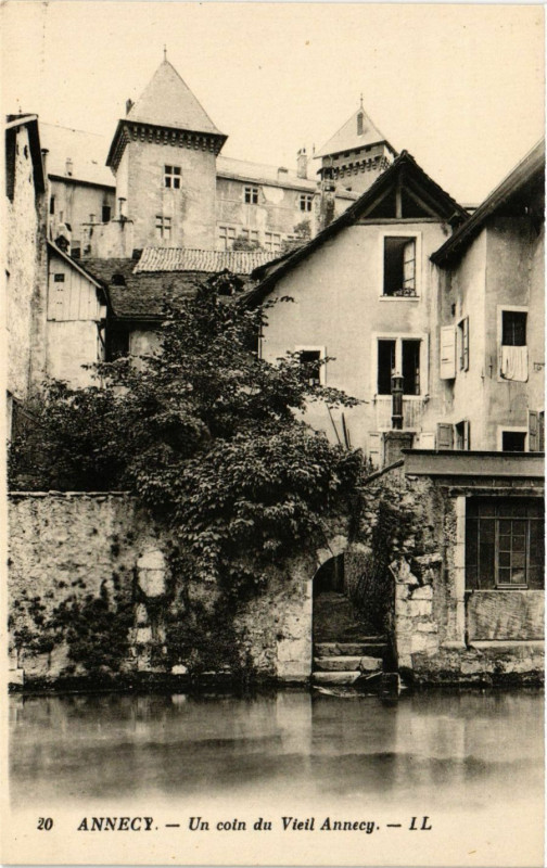 Annecy - Un Coin du Vieil Annecy à Annecy - Cartorum