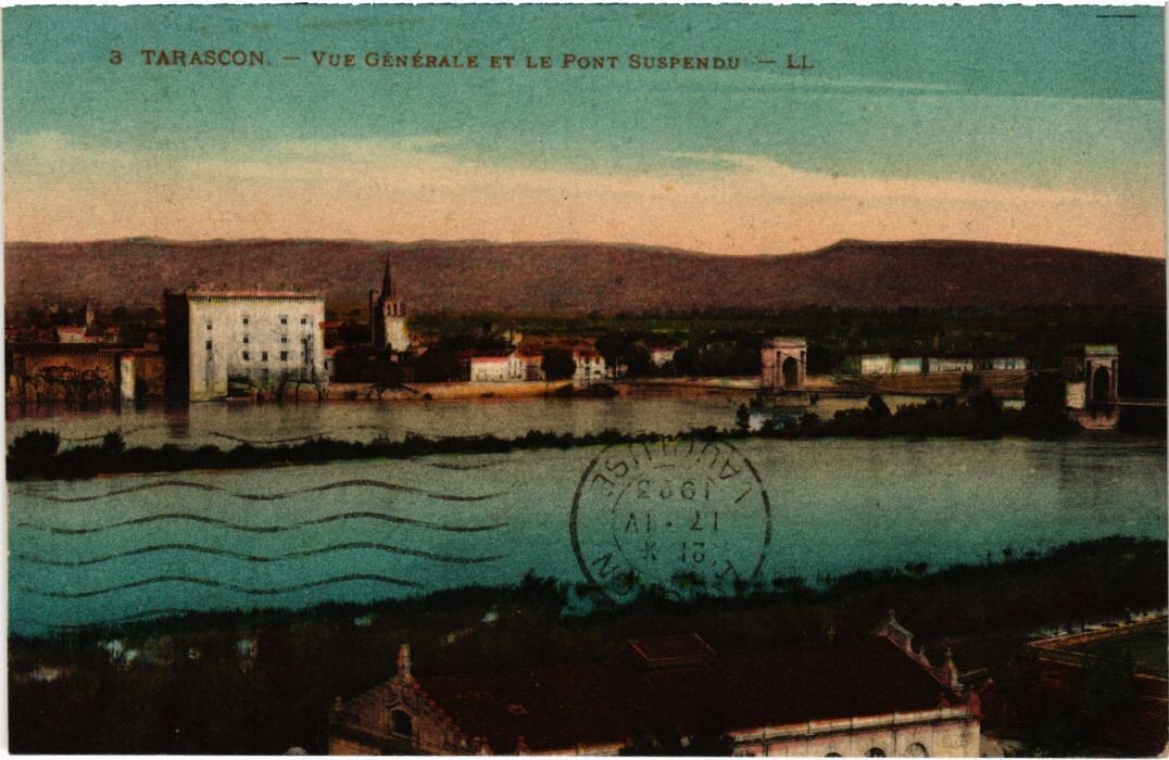 Tarascon Vue Generale et le Pont Suspendu à Tarascon - Cartorum